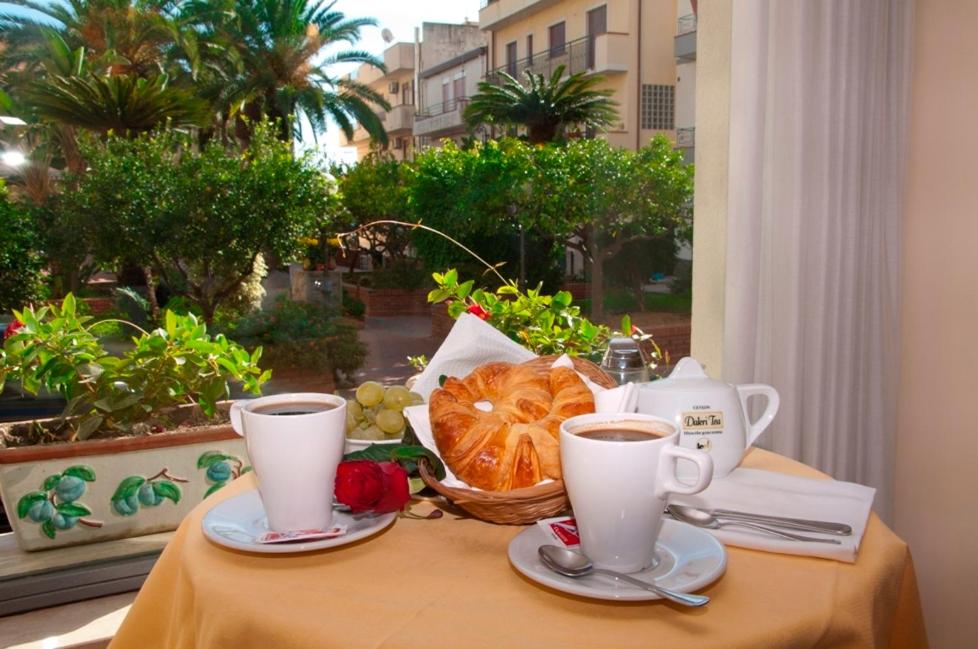 Rudeninis poilsis Sicilijoje! 7 naktys 3* viešbutyje SYLESIA su pusryčiais