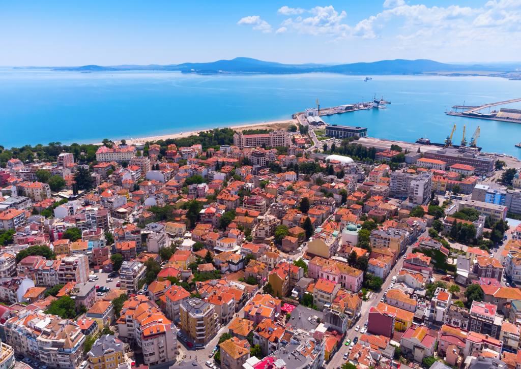 Gegužės atostogoms - Burgasas, Bulgarija! Skrydis iš Kauno ir 7 nakvynės